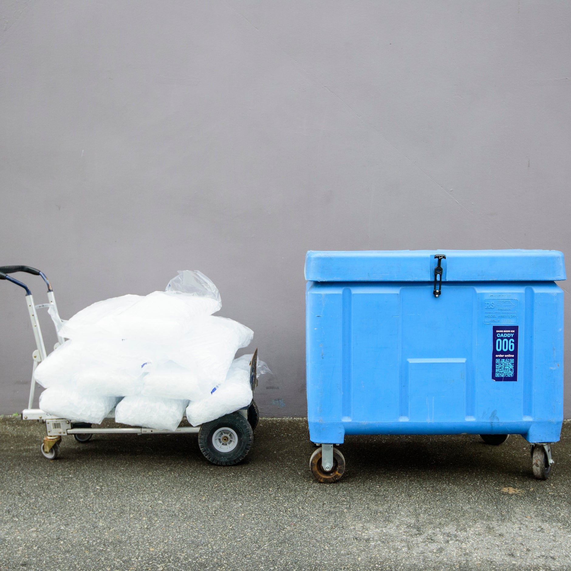 Ice Calculator - How Much Ice Do I Need? – Dang Good Ice